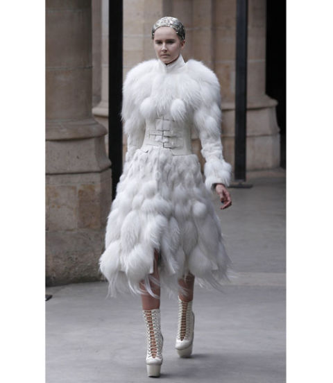 Sarah Burton Designer for Alexander McQueen - Sarah Burton Dress Designs